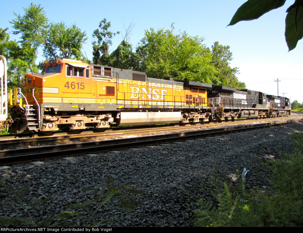 BNSF 4615